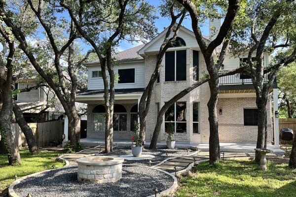 NW Austin is proudly home to the latest Archadeck transformation.